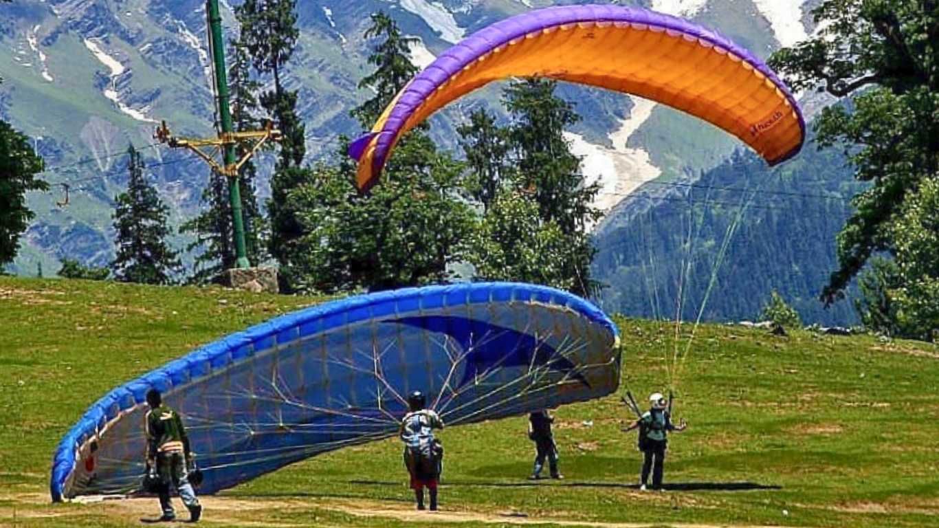 Paragliding in Manali Experience the Ultimate Adventure
