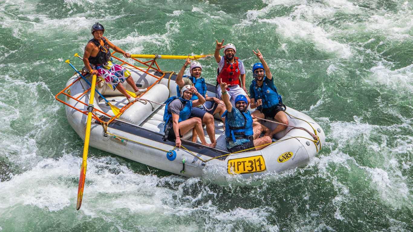 River Rafting in Manali - Lowest Price Guaranteed