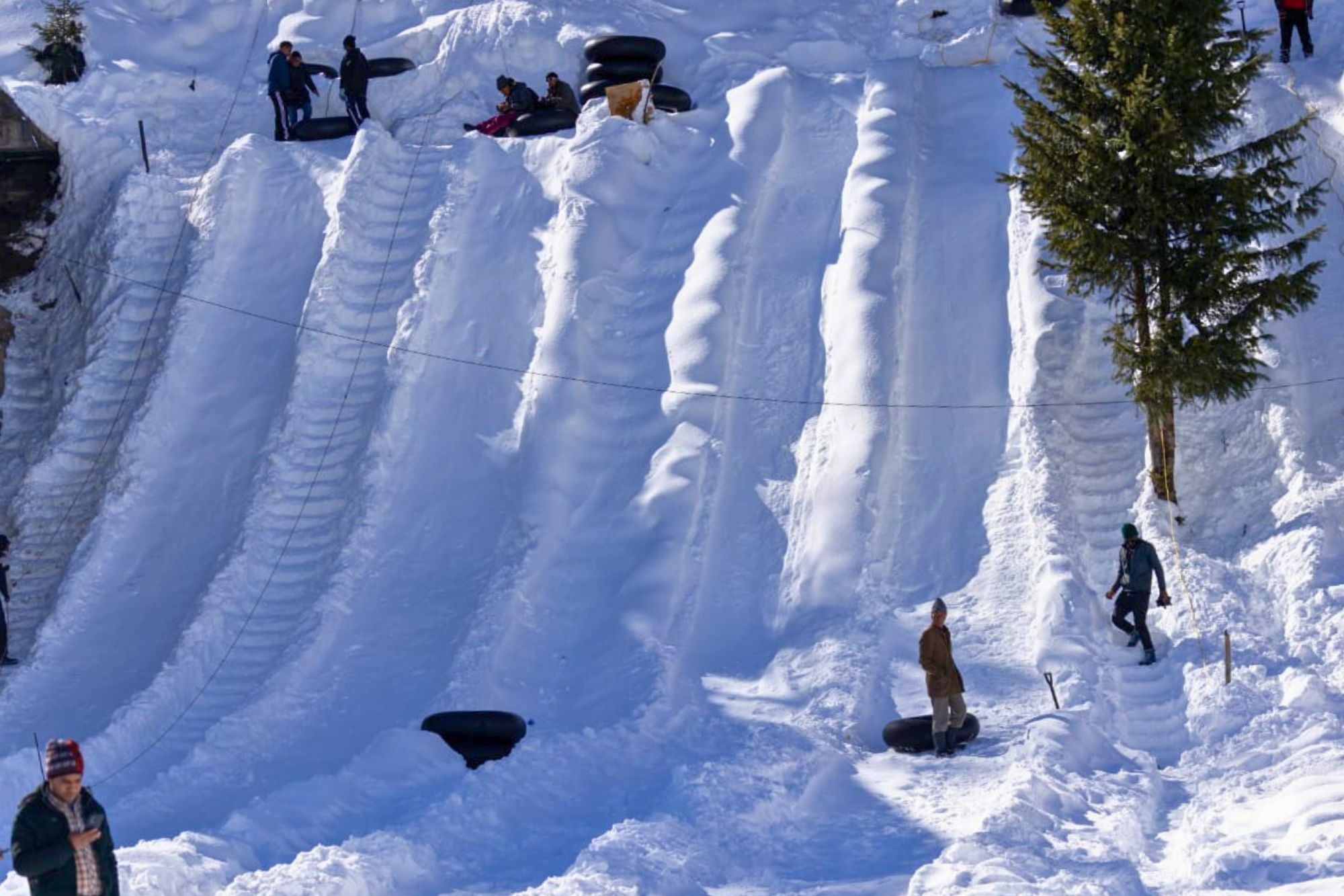 Snow Adventure Package in Manali | Solang Valley Thrills - ActivityManali